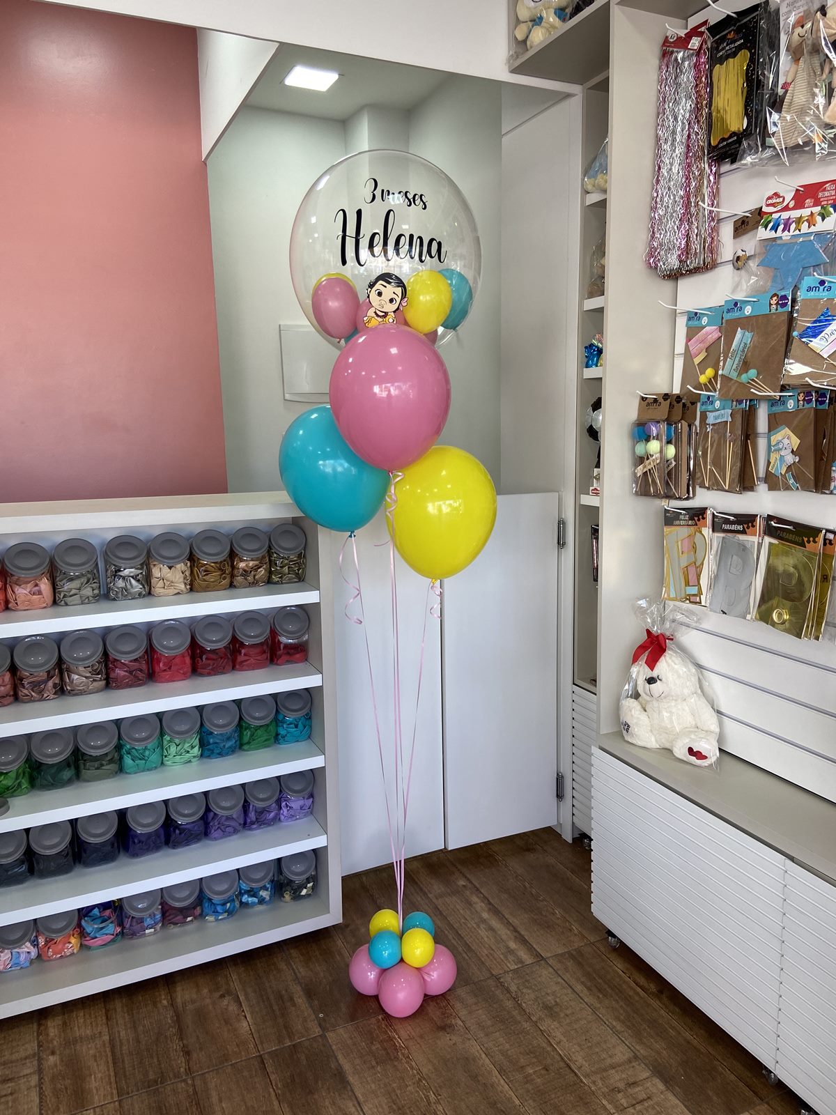 Bolos e Balões Personalizados - Balloon Binha